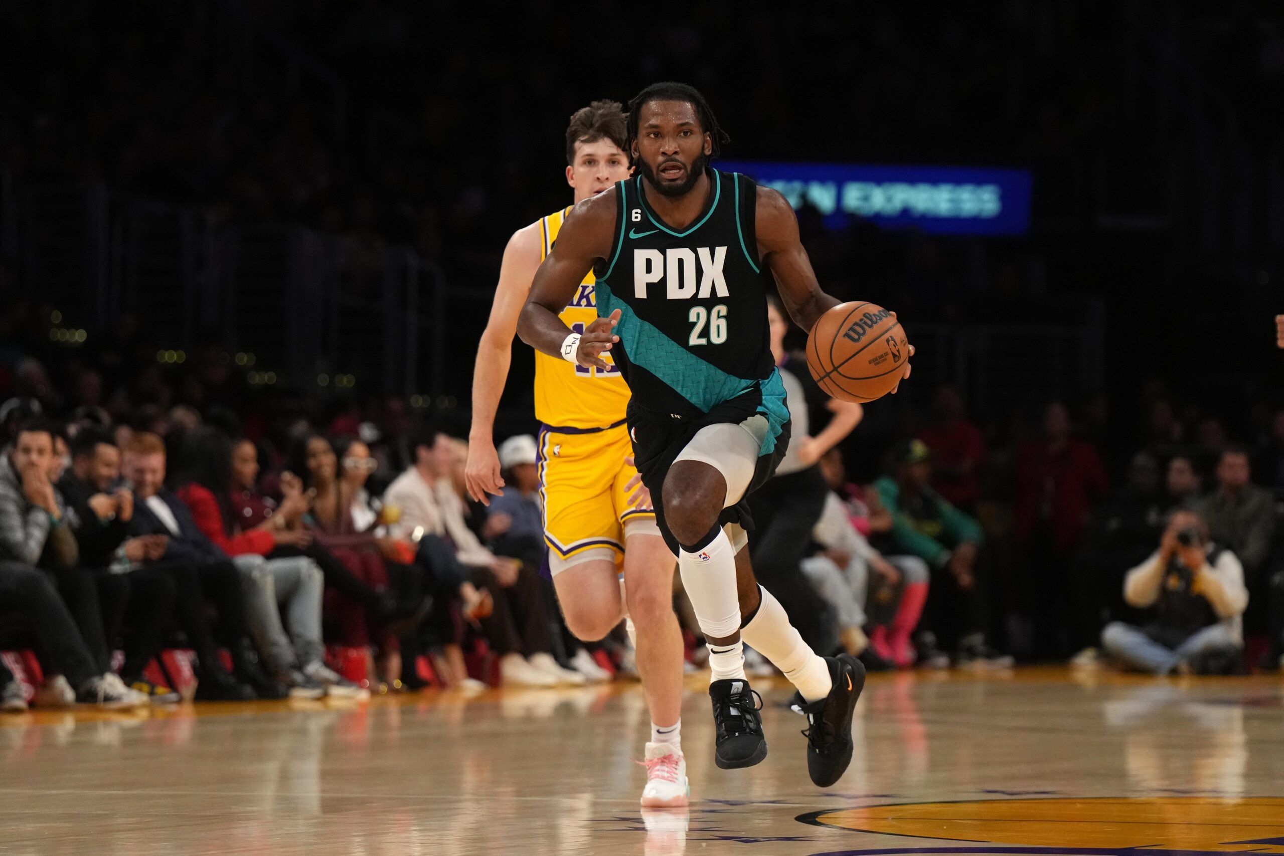 Raptors News: Toronto Signs Justise Winslow, Waives Makur Maker ...