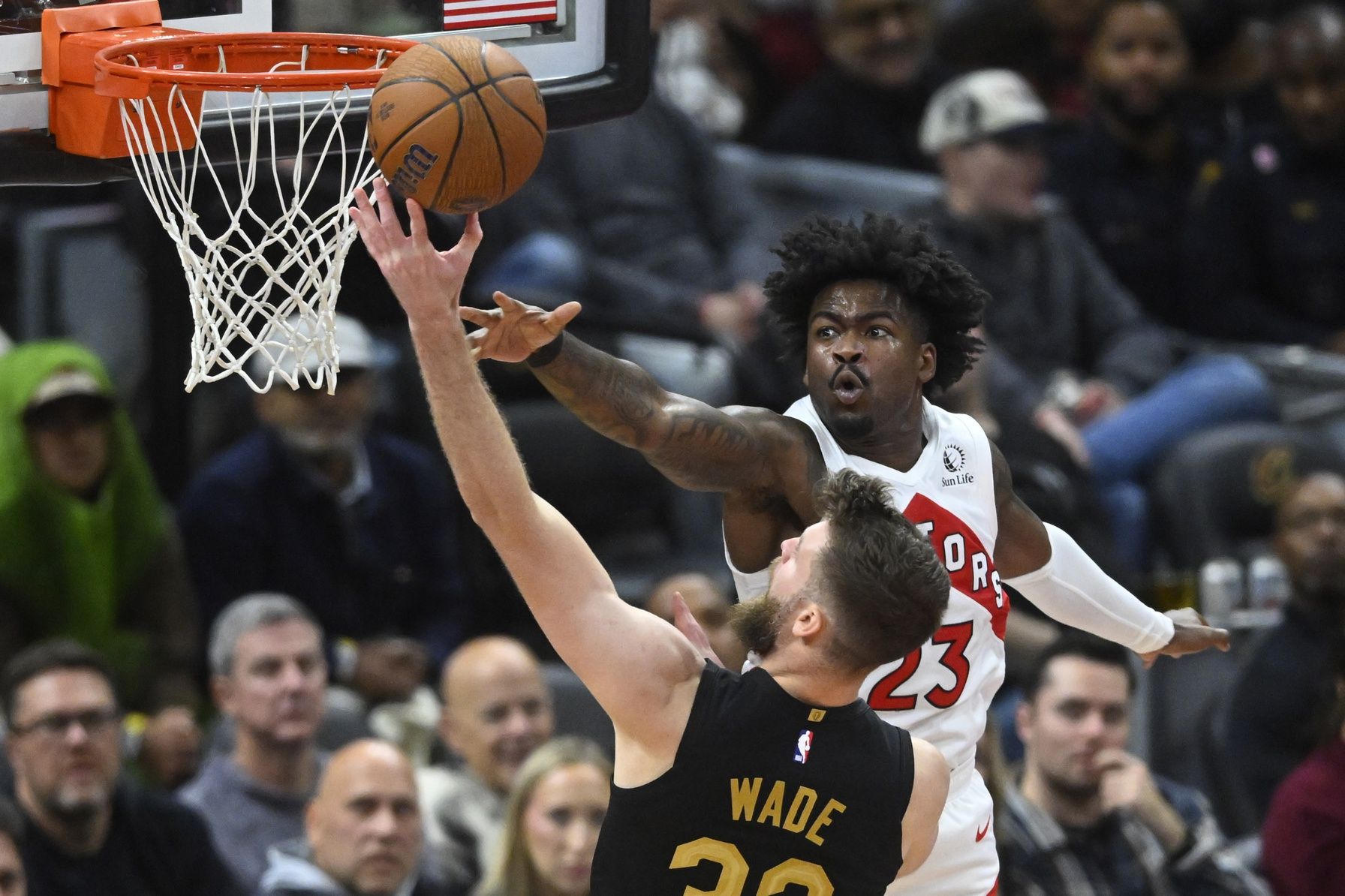 Battle’s Hot Shooting Lifts Raptors Past Cavs 112-101 in NBA Cup Opener ...